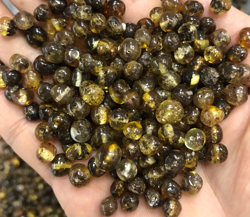 Ámbar Báltico color verde - Joyitas de Ambar